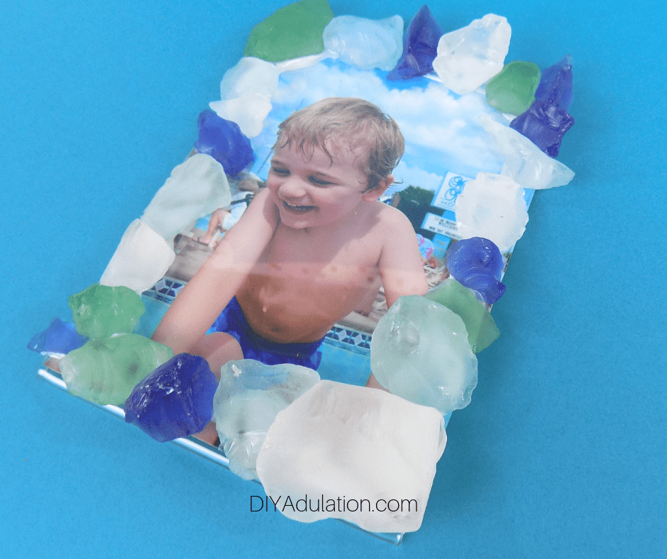 DIY Sea Glass Picture Frame - DIY Adulation