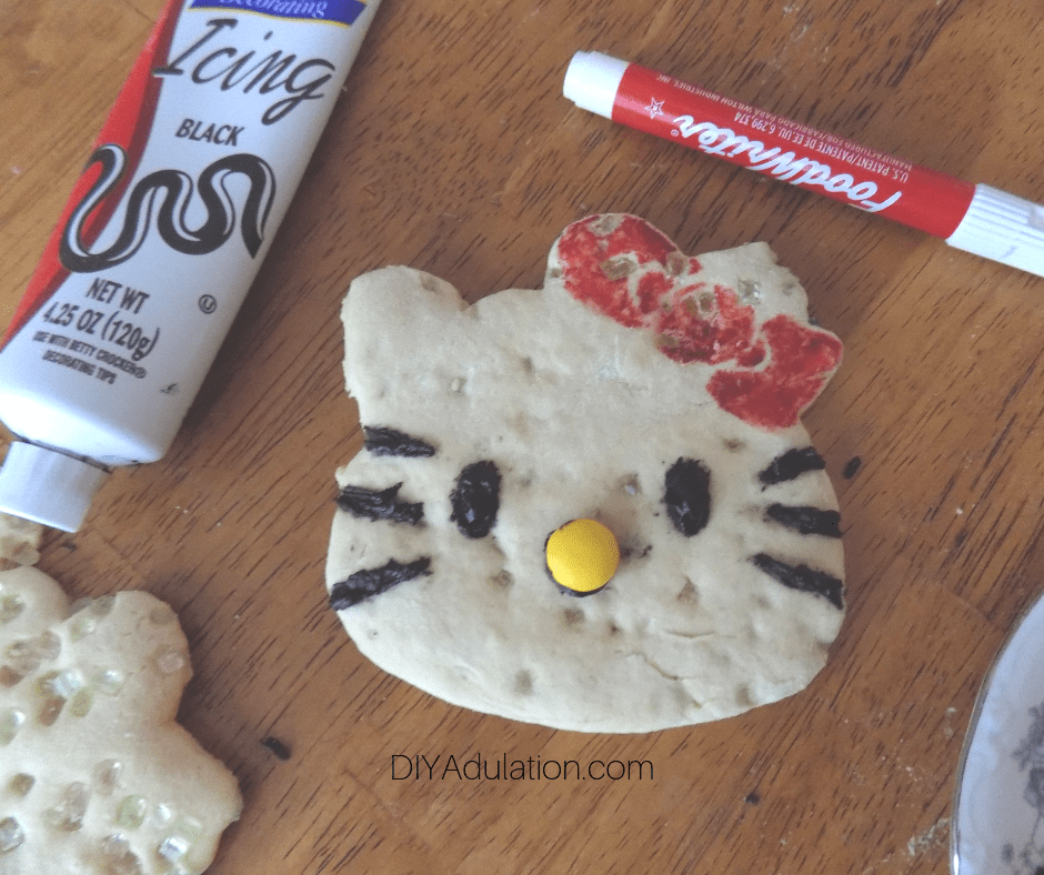 Hello Kitty Sugar Cookies with a DIY Cookie Cutter - DIY Adulation