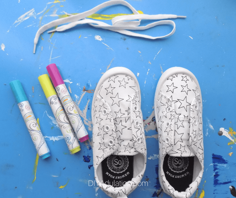 Colorful DIY Stars Shoes with Beaded Laces - DIY Adulation